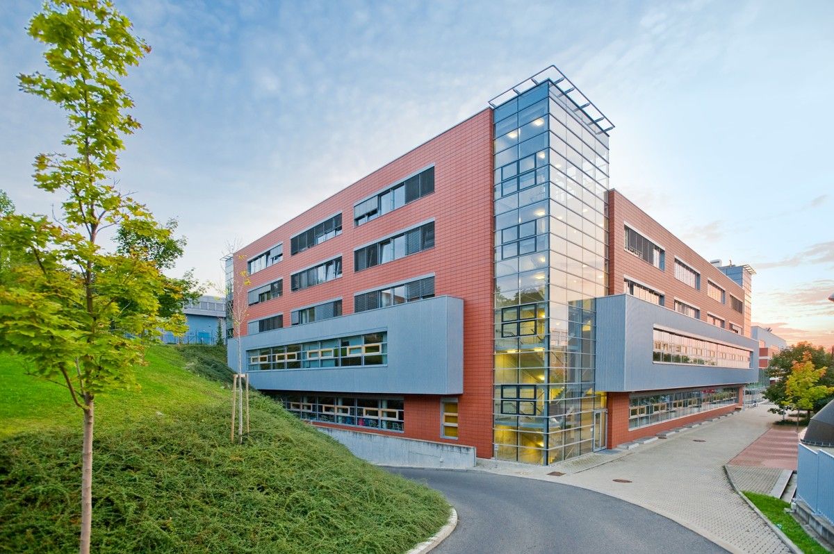 Main page – top – BIS 2026